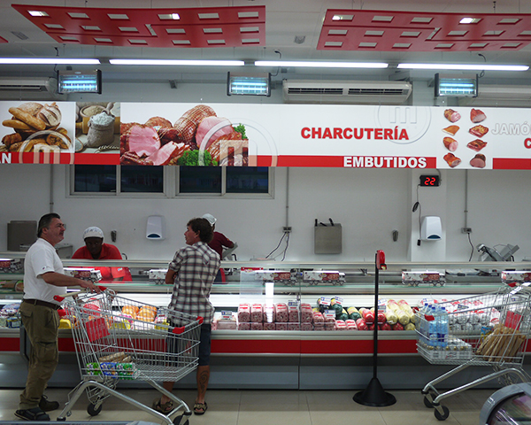 Martínez Hermanos - Carbonell Comunicación